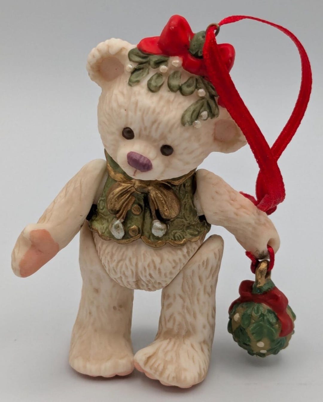 Hallmark Keepsake Gift Bearers 2000, 2nd in the Gift Bearers Series ...