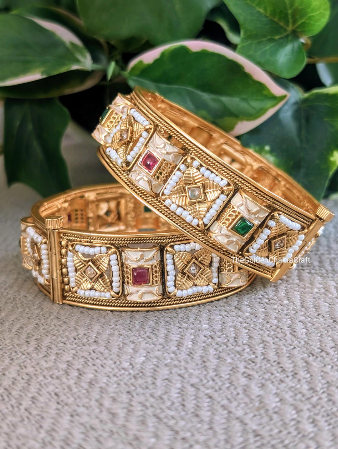 Gold Kada Pair, Indian Bangles, Antique Gold Pacheli, Kundan Bridal ...