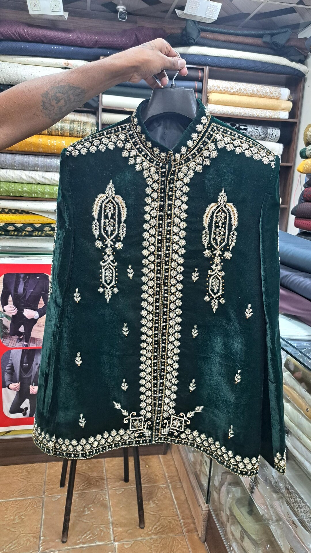 Men's Velvet Sherwani Cape – Dark Green Embroidered Mehndi Gown With ...