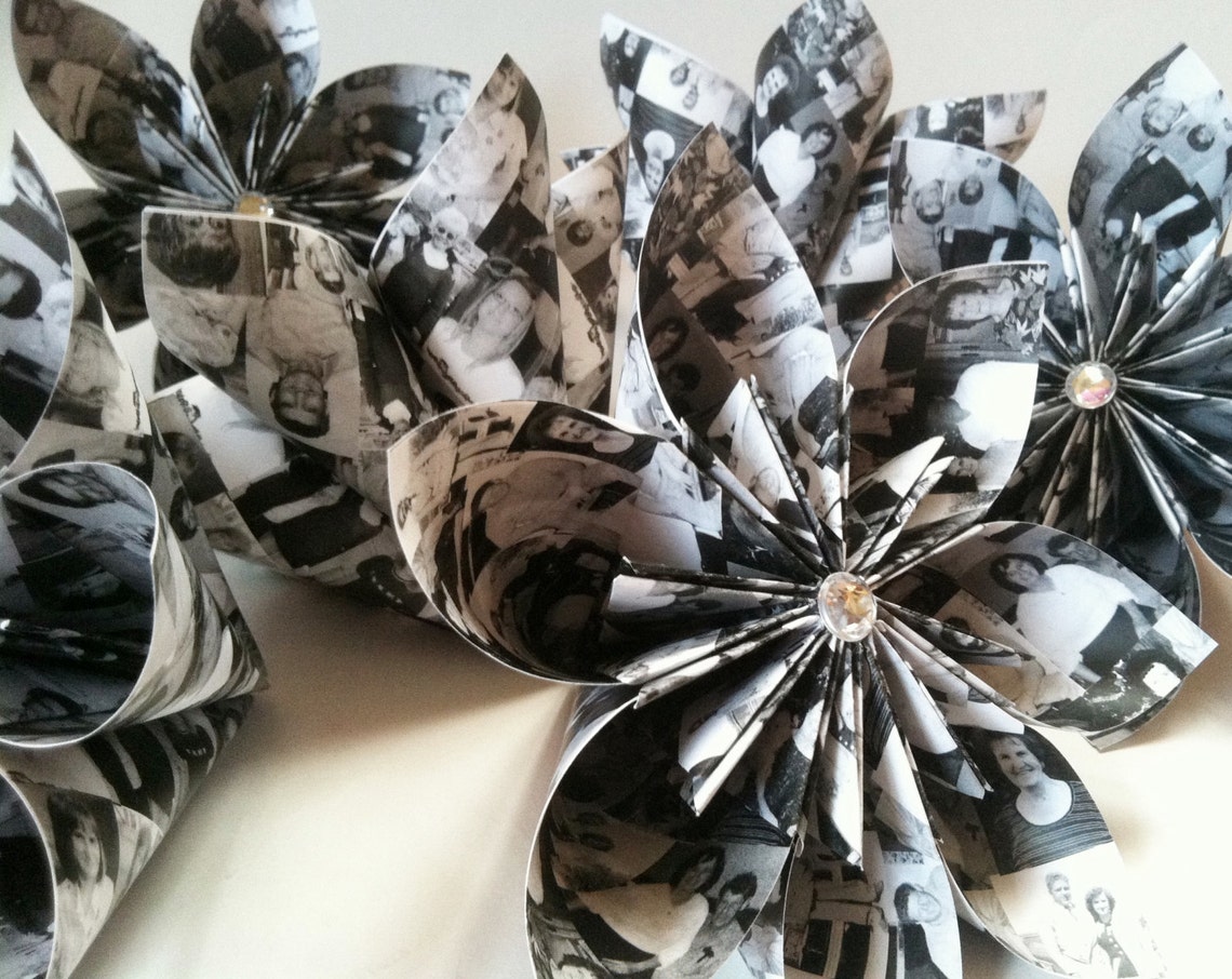 Memory Flowers Set of 6 Large Paper Flowers Your Family - Etsy