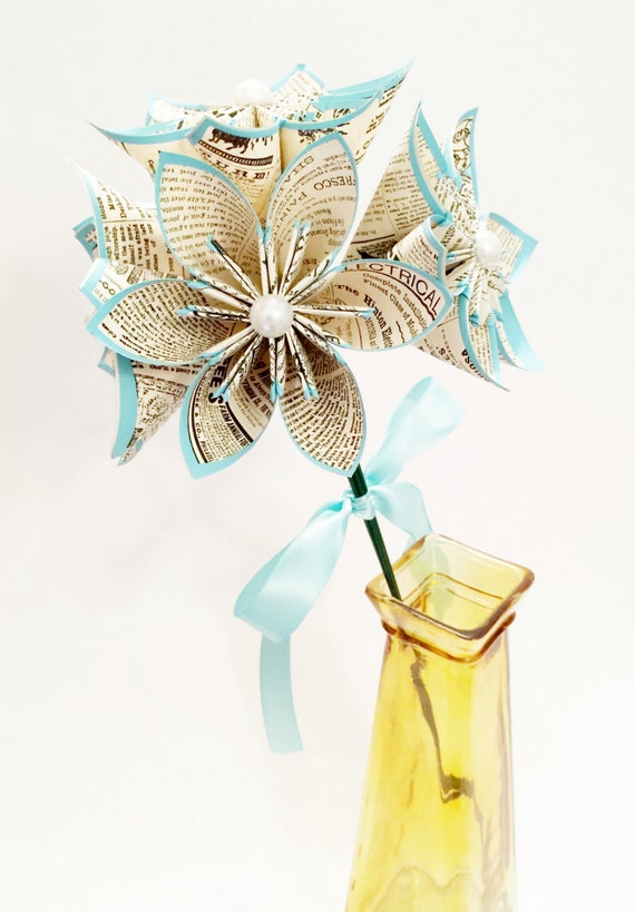 5 Vintage Newspaper Print Paper Flowers Ready to Ship - Etsy