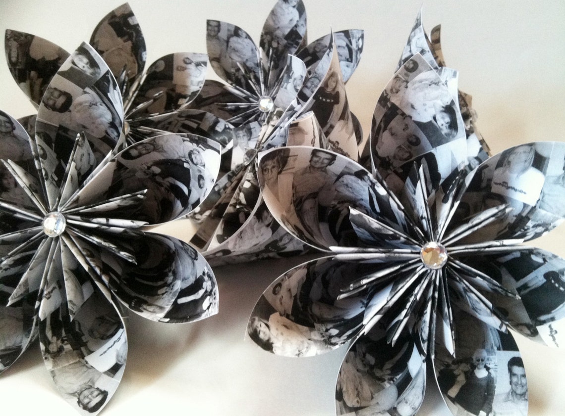 Memory Flowers Set of 6 Large Paper Flowers Your Family - Etsy