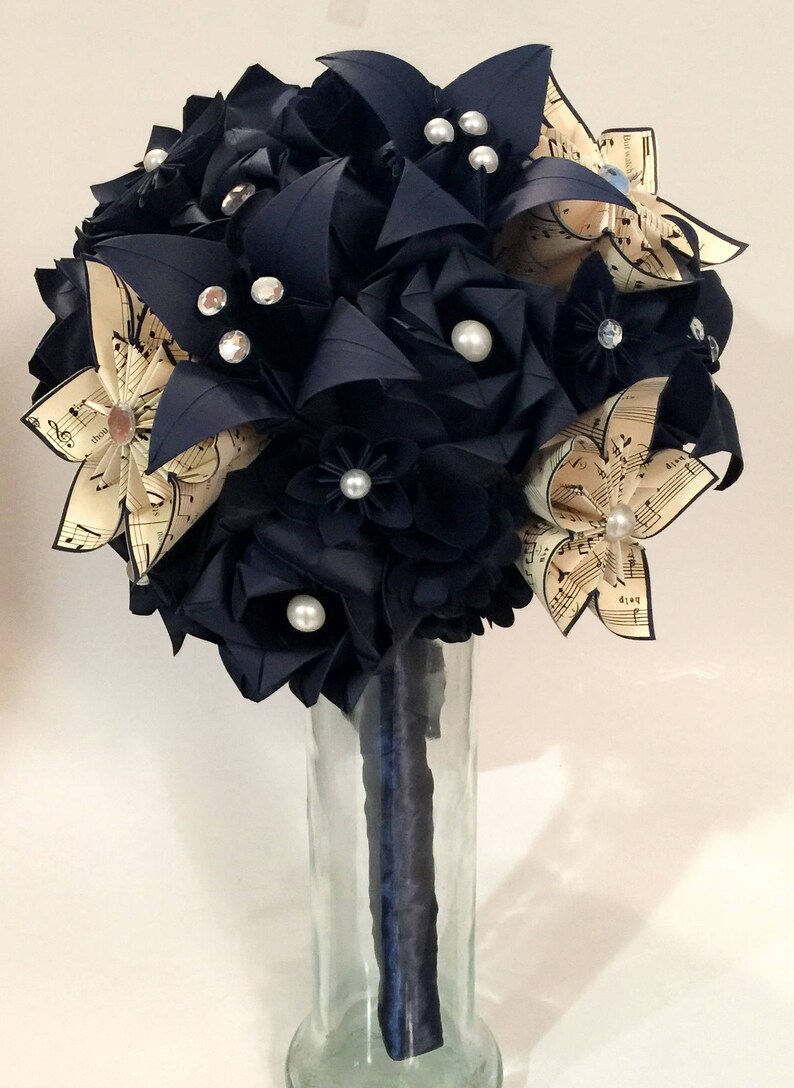 Cascading Bouquet of Roses Handmade Bridal Bouquet sheet | Etsy