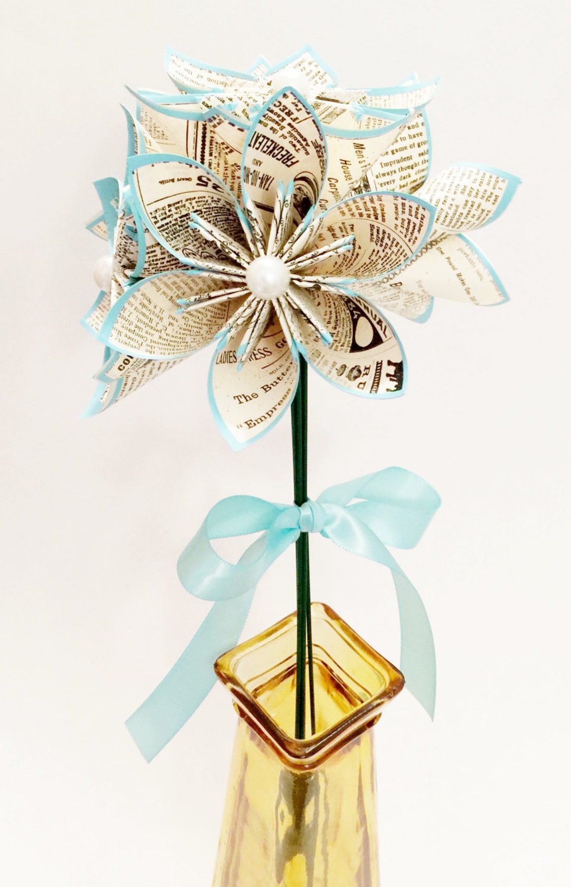 5 Vintage Newspaper Print Paper Flowers Ready to Ship | Etsy