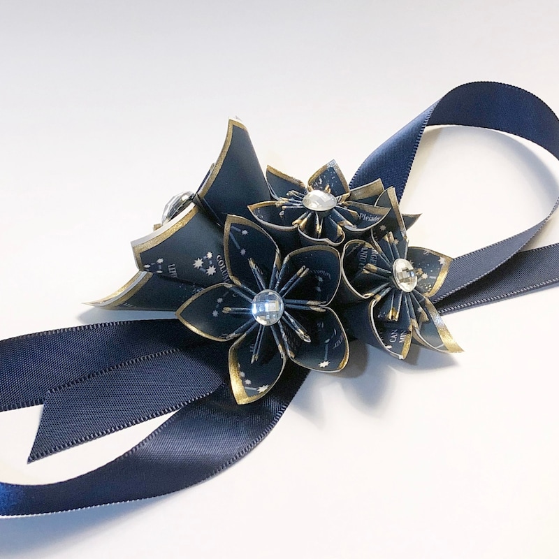 Corsage - Etsy