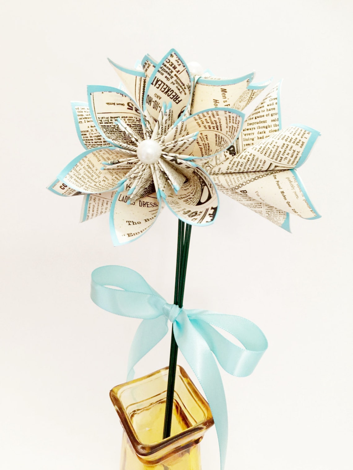 5 Vintage Newspaper Print Paper Flowers Ready to Ship - Etsy