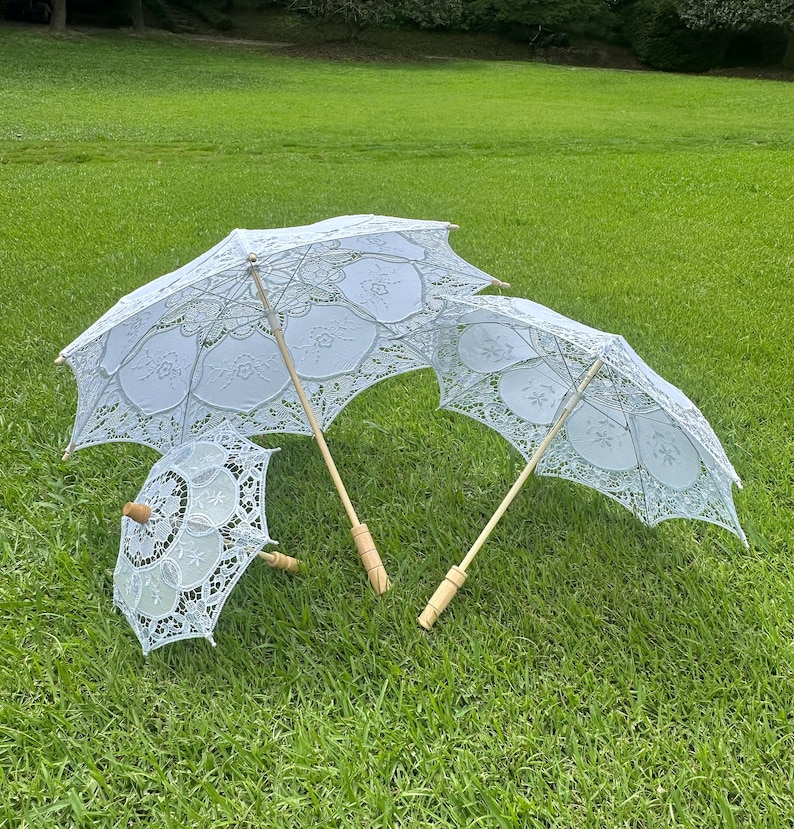 Handmade White Lace Parasol: Vintage Wedding Umbrella, Cosplay Prop - Etsy