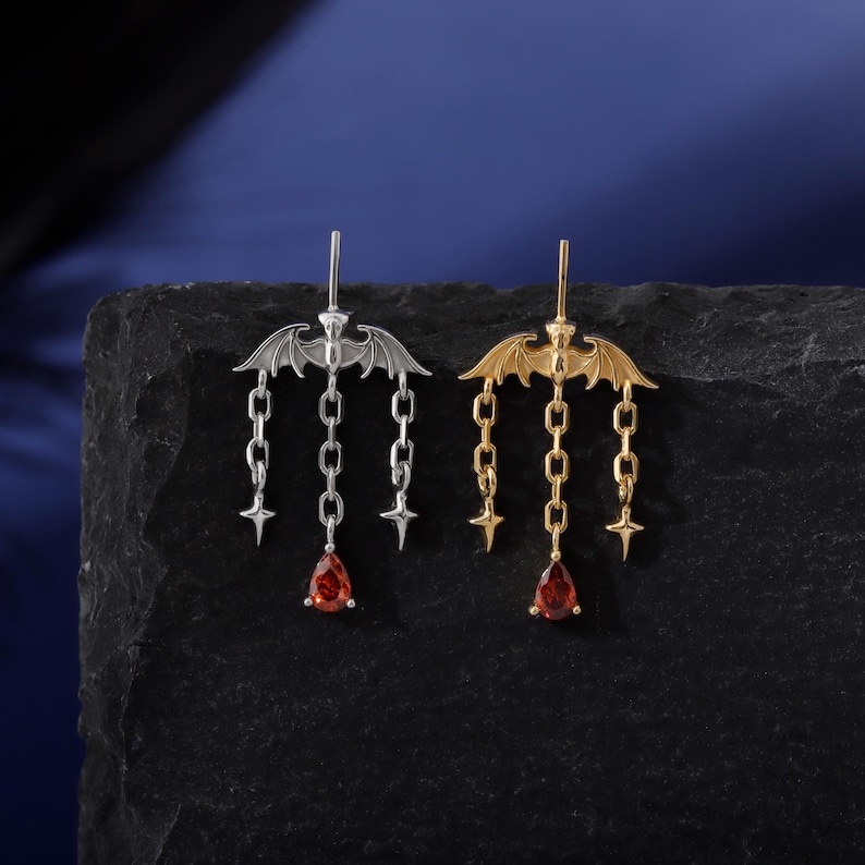 Designed for Vertical Helix Piercing/ 925 Silver Bat Chain Dangle ...