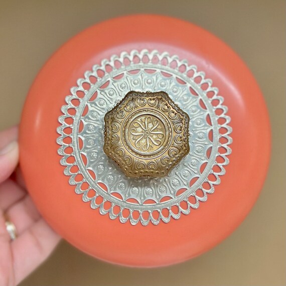 Unforgettable Beauty Dust by Avon Empty Plastic 2 Pie… - Gem