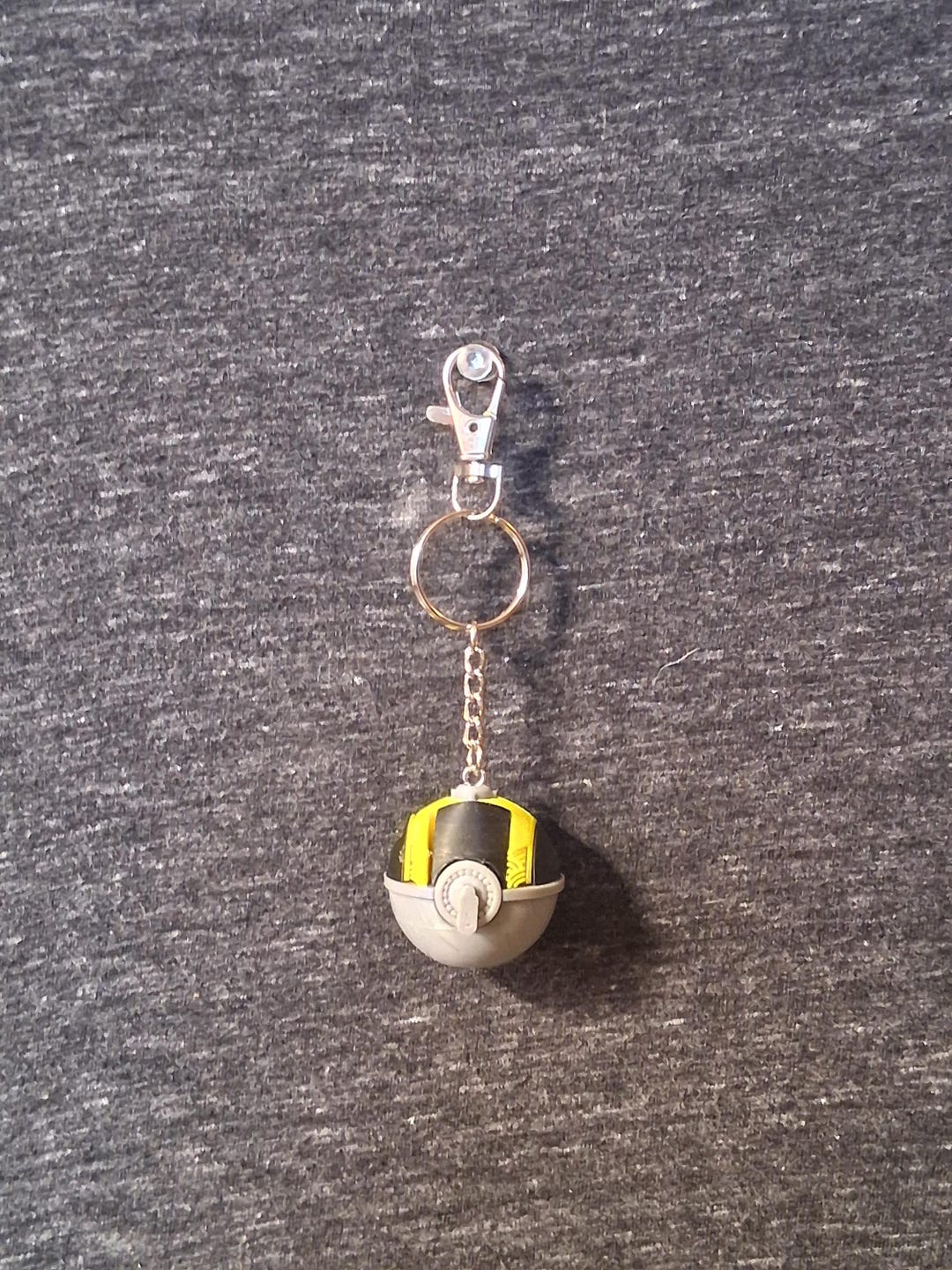 Hisui Ultra Ball - Inspired Pokéball Key Chain - Etsy