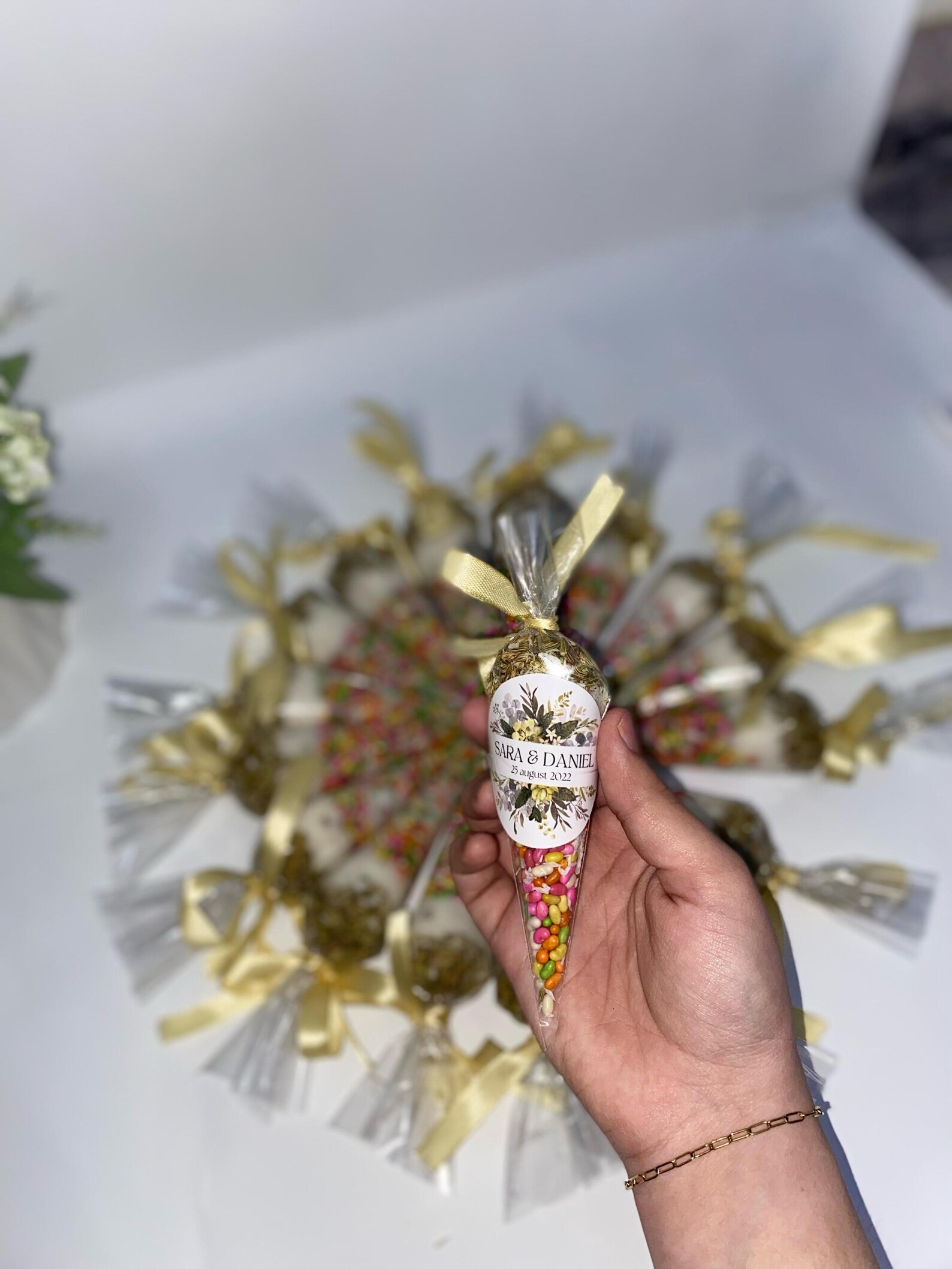 Traditional Desi Wedding Favors - Fennel Saunf Cones for Dholki Gifts ...