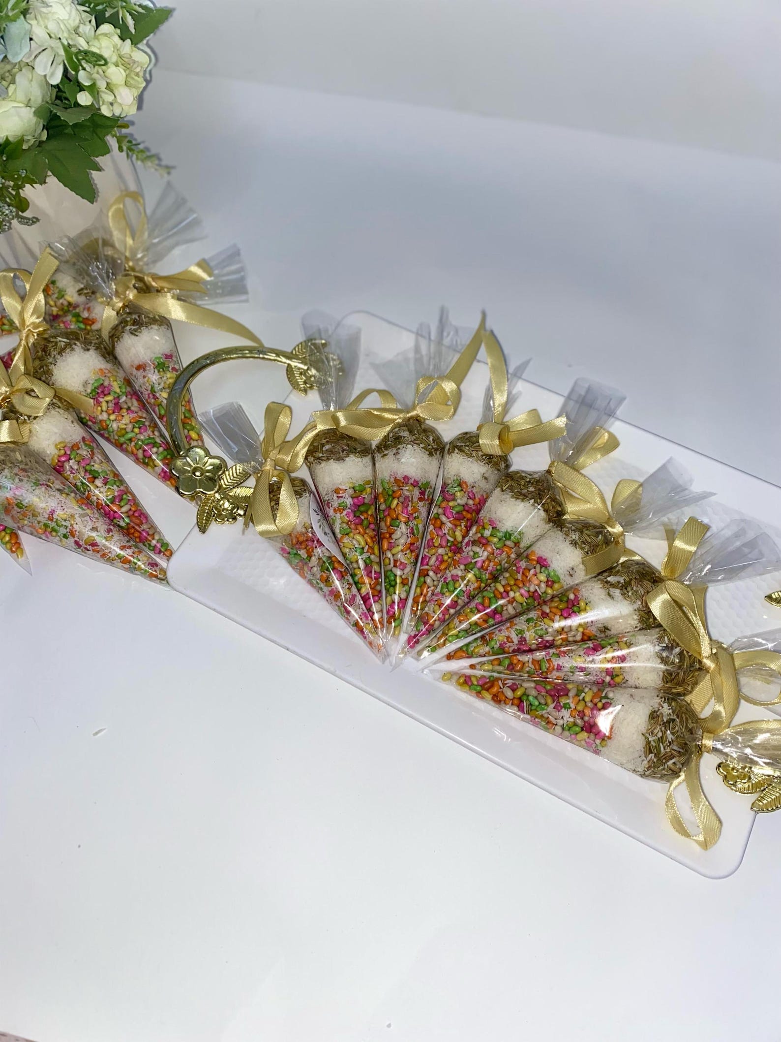 Traditional Desi Wedding Favors - Fennel Saunf Cones for Dholki Gifts ...