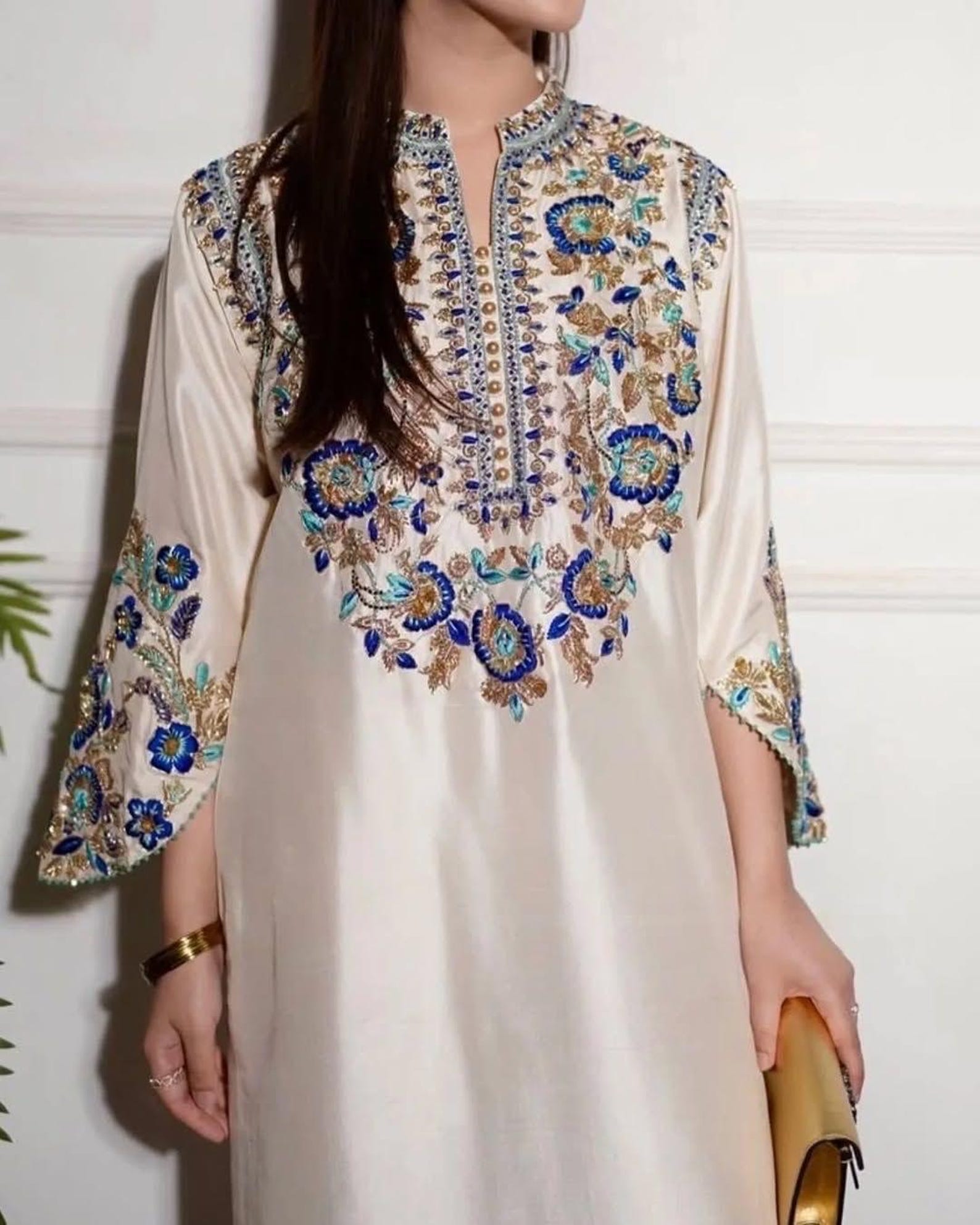 Embroidered Sheesha Silk Dress With Organza Dupatta | Pakistani Indian ...