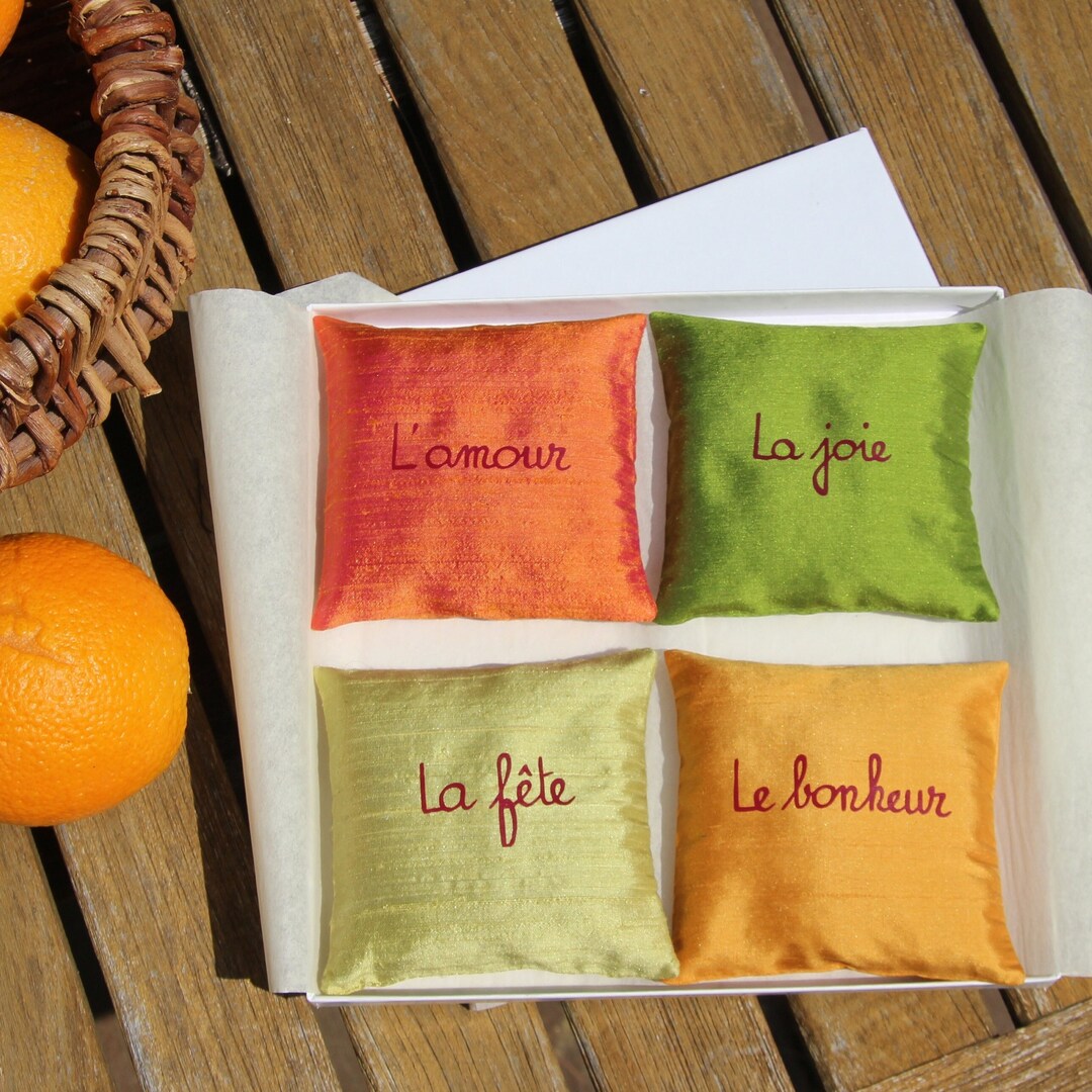 French Lavender Sachets Gift Set for Thanksgiving, Hostess Gift. Unique ...