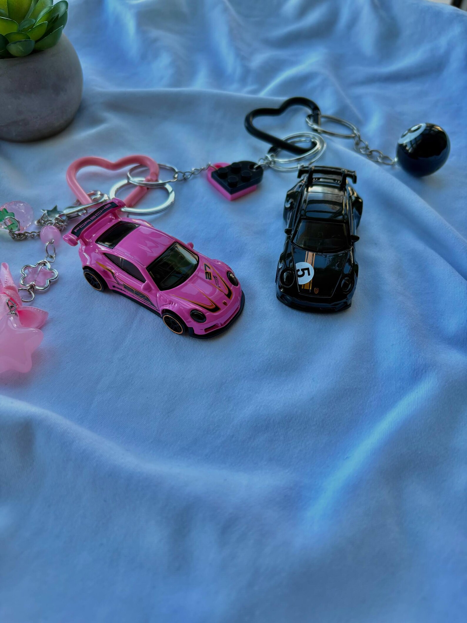 Couple Hot Wheels Porsche 911 Gt3 Keychains - Etsy