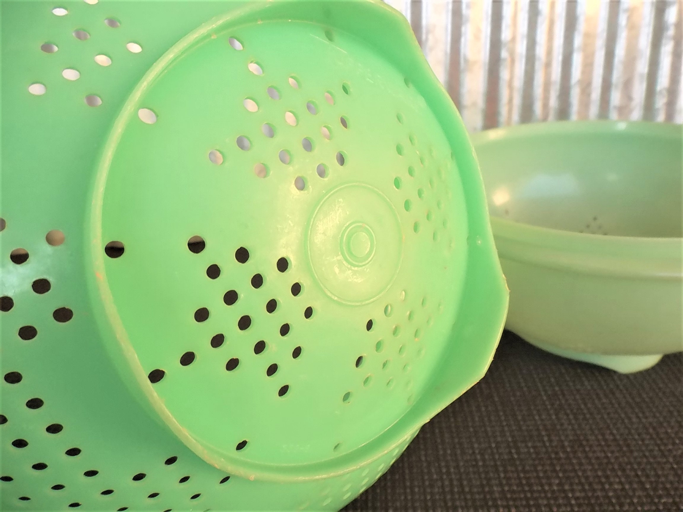 Bowls Home & Living Dining & Serving Choice of Vintage Tupperware ...