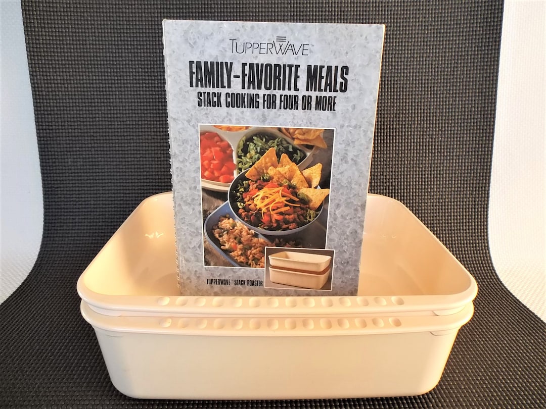 Vintage Tupperware Microwave Large Rectangle Roasters, 5 Qt and 3 Qt ...