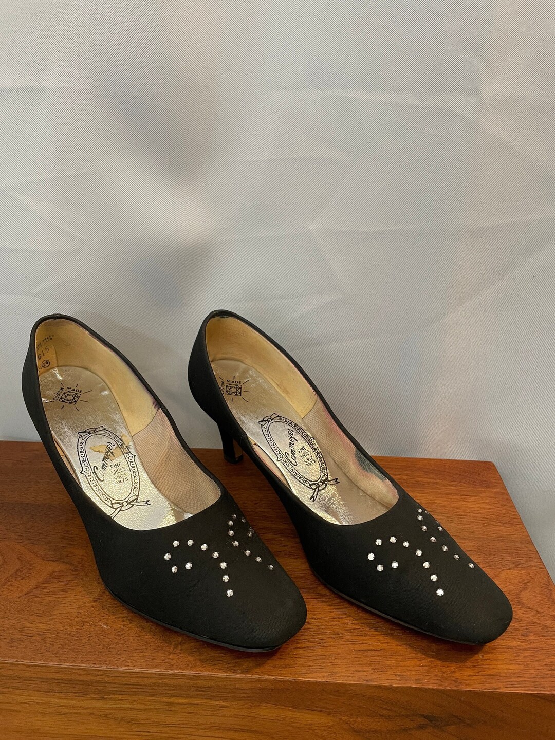 1950s Vintage Rhinestone Pumps Black Almond Toe Bow Pinup Heels ...