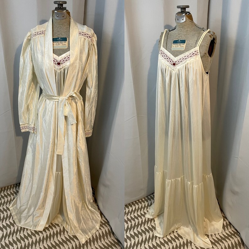 1970s Bridal Lingerie Set Gown and Robe Ivory Red Rose S M - Etsy