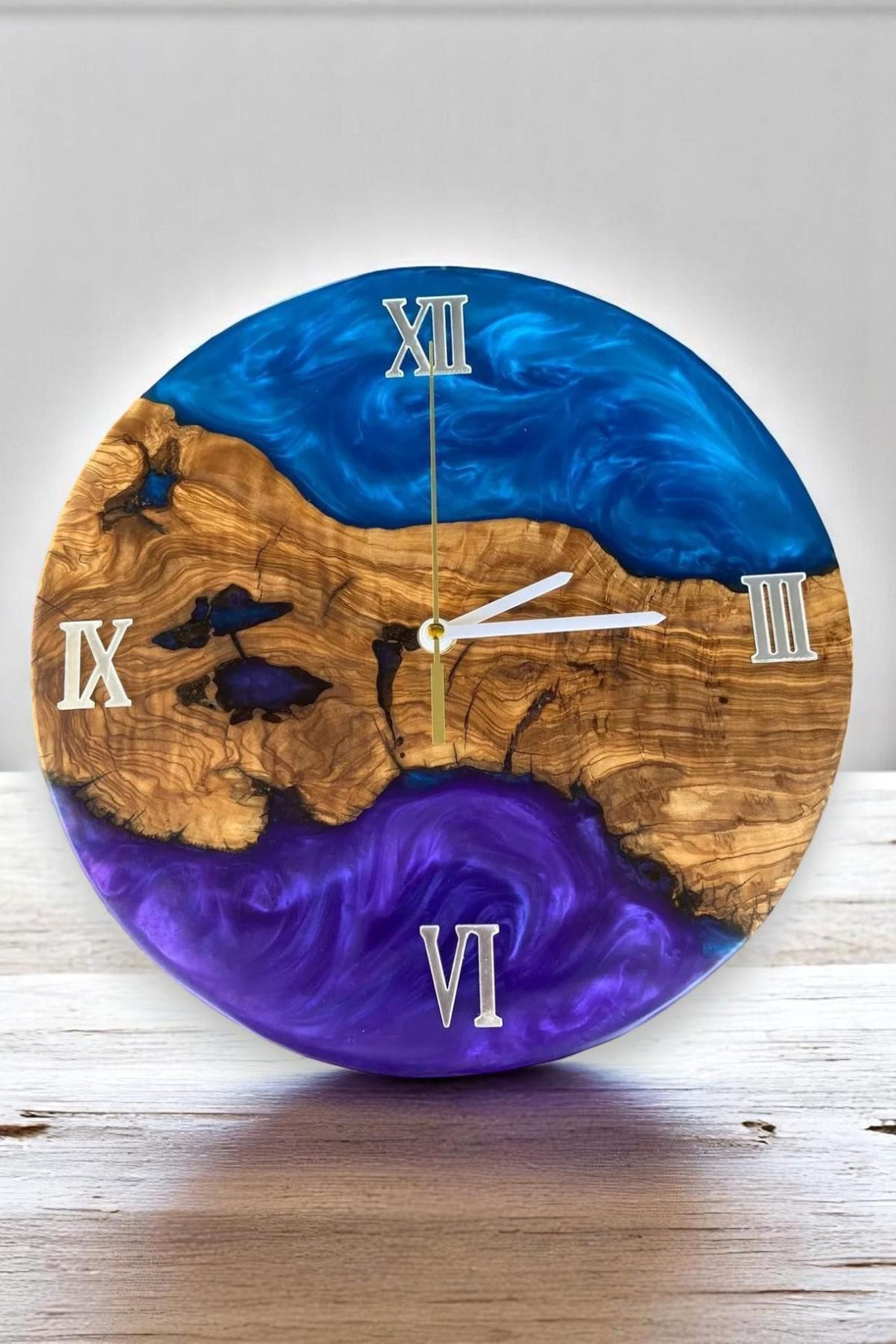Handmade Green Epoxy Wall Clock – Natural Wood, Round Nature-inspired ...