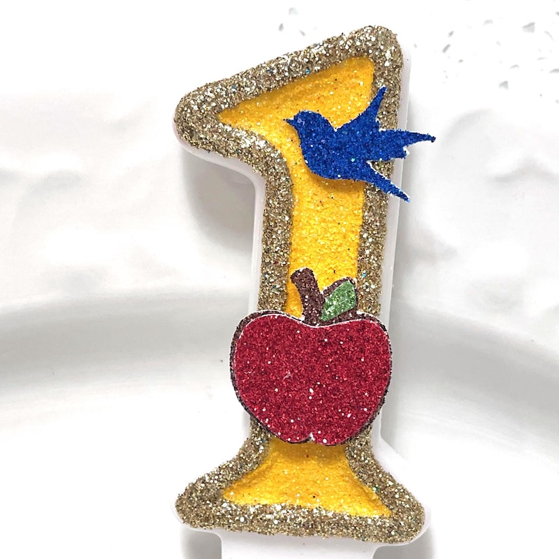 Snow White Party Candles - Etsy