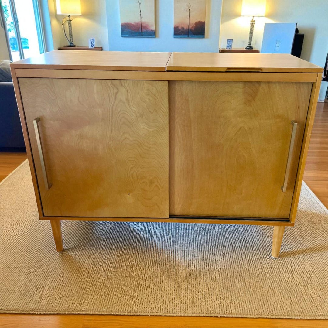 Wooden Media Console and Record Player Stand With Storage for Vinyl ...