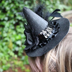 Mini Witch Hat, Black Witch Headband, Halloween Flower Headband, Witch ...