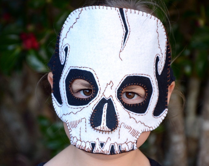 Sugar Skull Mask Crochet Pattern PDF Download Day of the Dead Halloween ...