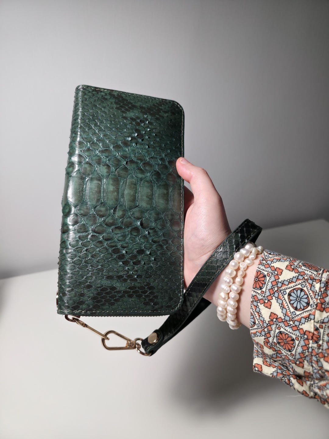 Leather Wallet Women: Emerald Green, Wrist Strap, Handmade, Bifold ...