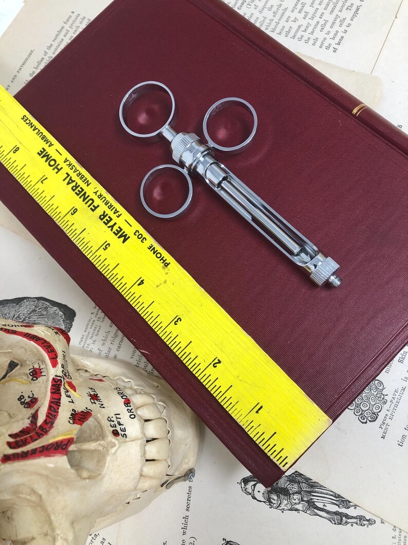 3 Ring Anesthetic Aspirating Syringe - for Cosplay, Movie Prop ...