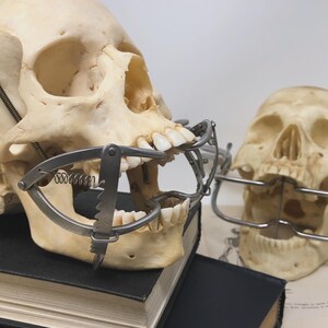 Mouth Opener Gag - for Movie Prop, Oddities or Medical Collection ...