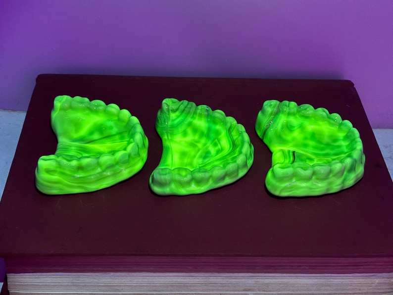 PICK ONE! Glowing Uranium Milky Slag Glass Human Teeth - 395 & 365 UV ...