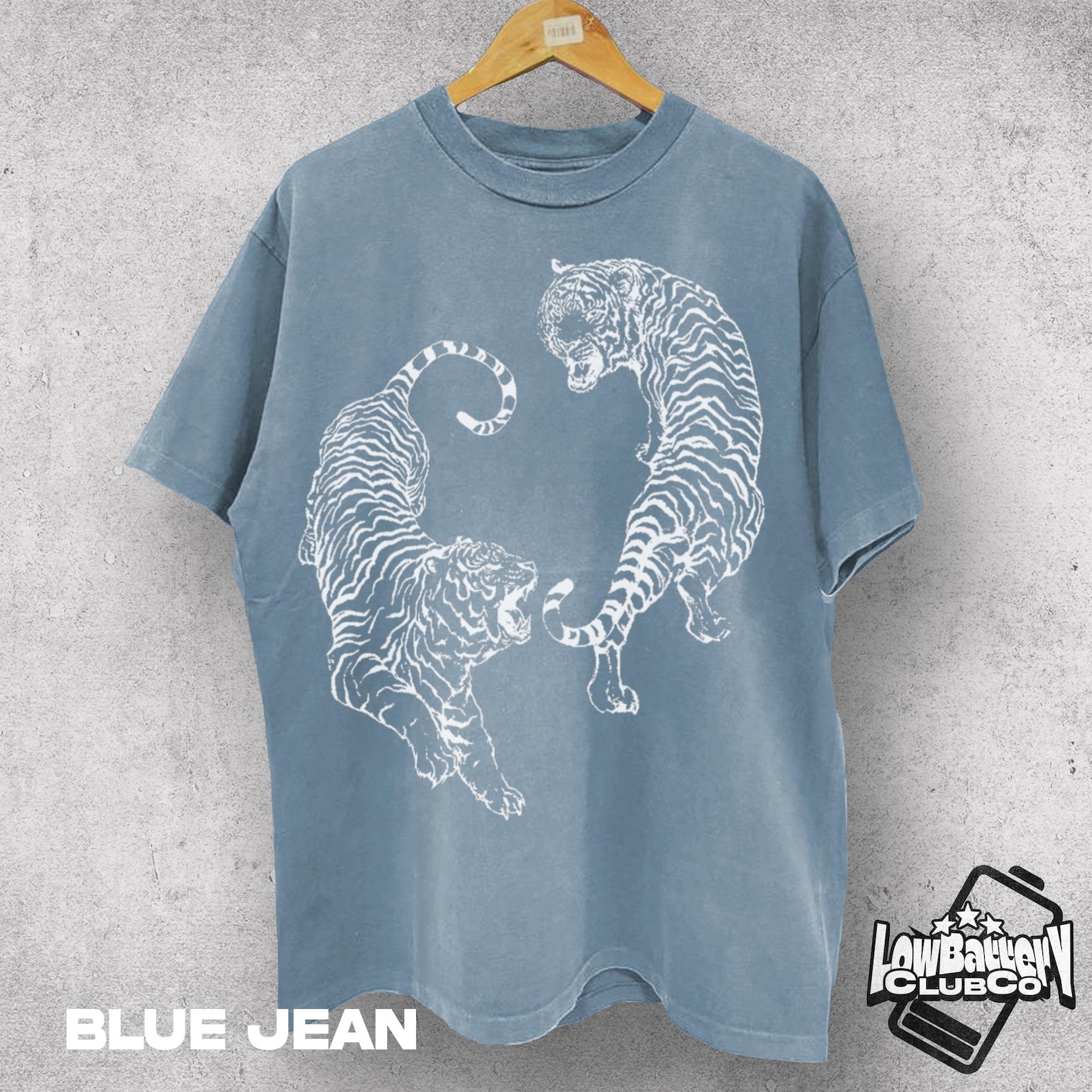 Retro Tiger Graphic Tee, Vintage Animal Shirt, Comfort Colors Classic ...