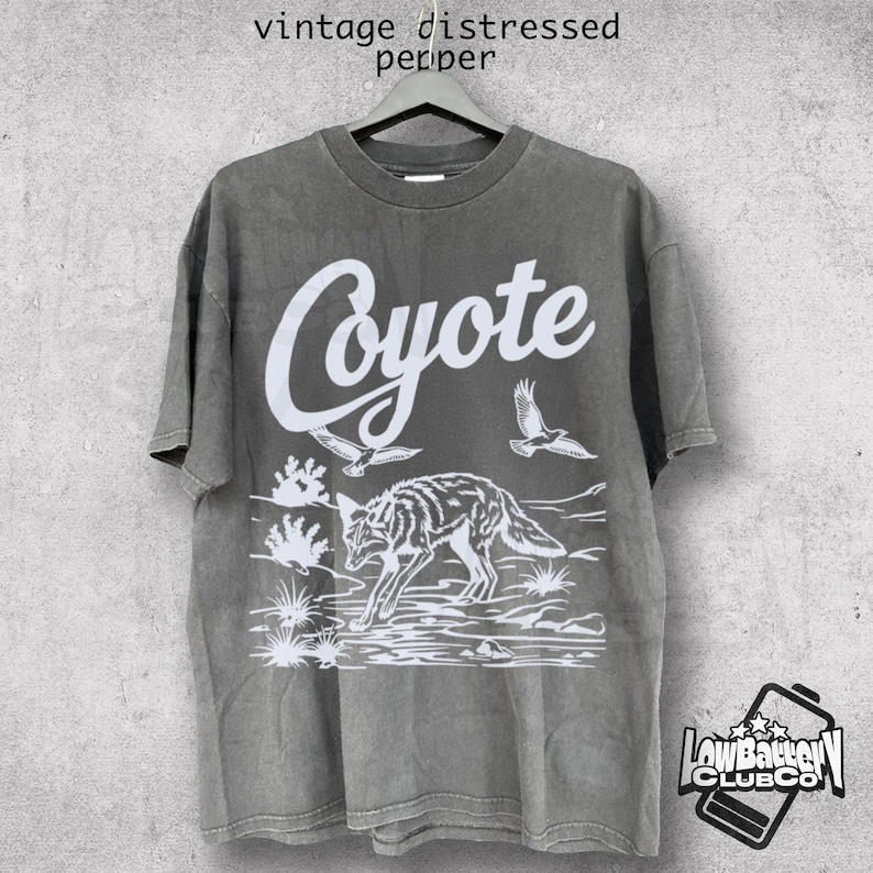 Retro Coyote T-shirt, Vintage Desert Wildlife Graphic Tee, Retro ...