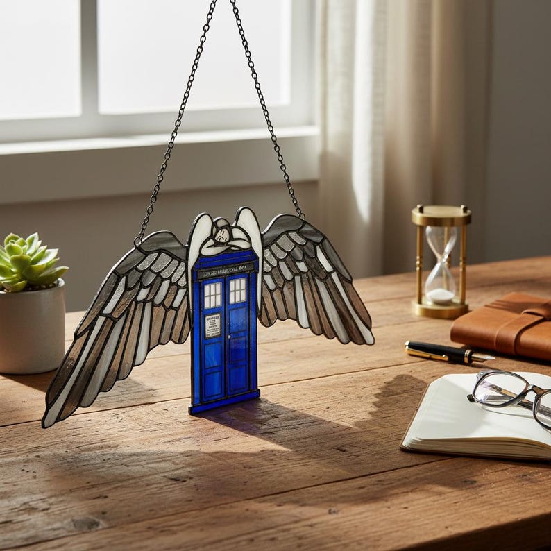 Doctor Who Weeping Angel Resin Suncatcher, TARDIS Window Hanging, Sci ...