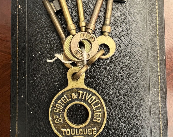 FRENCH GRAND HOTEL Fob & Key Skeleton Keys Circa 19OO Toulouse France ...