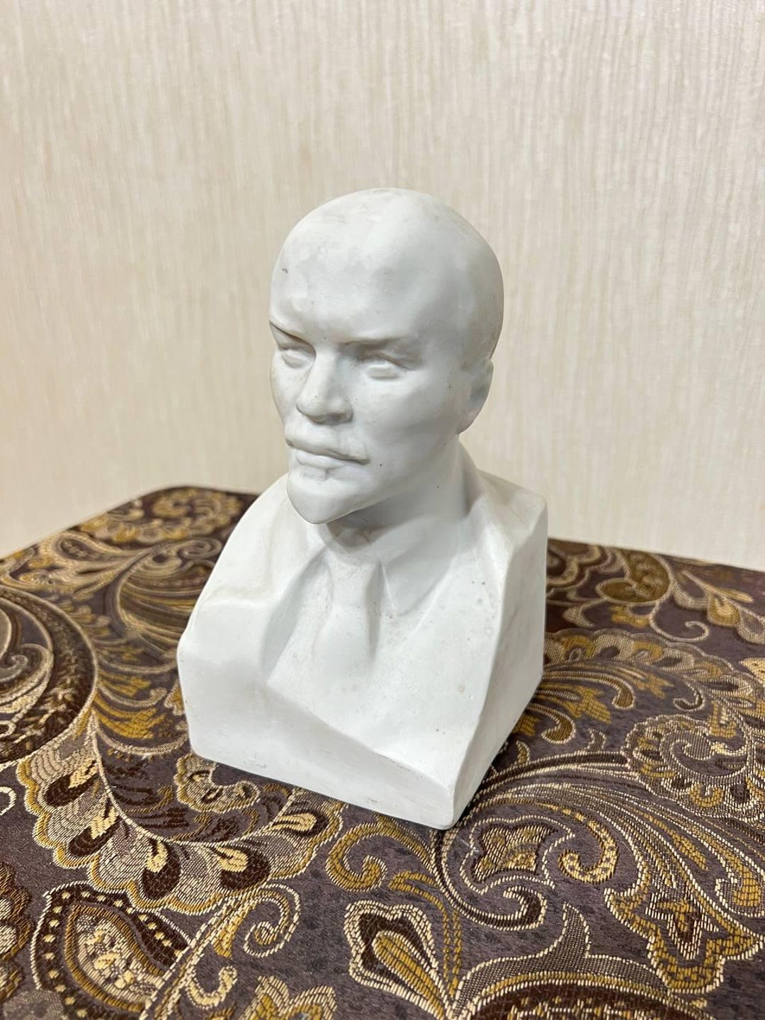 Vintage Porcelain Bust of Lenin 1970s Soviet Era White - Etsy