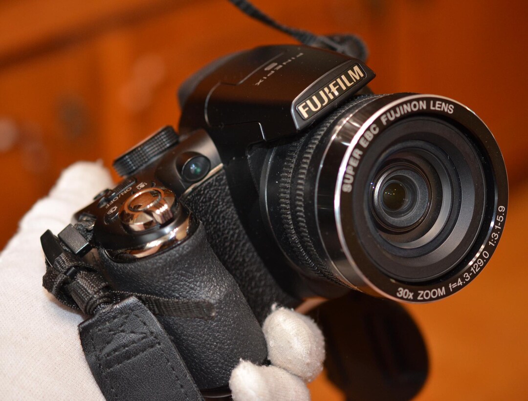 Fujifilm Finepix S4500 14MP Bridge Camera 30x Zoom 8GB Card TESTED ...