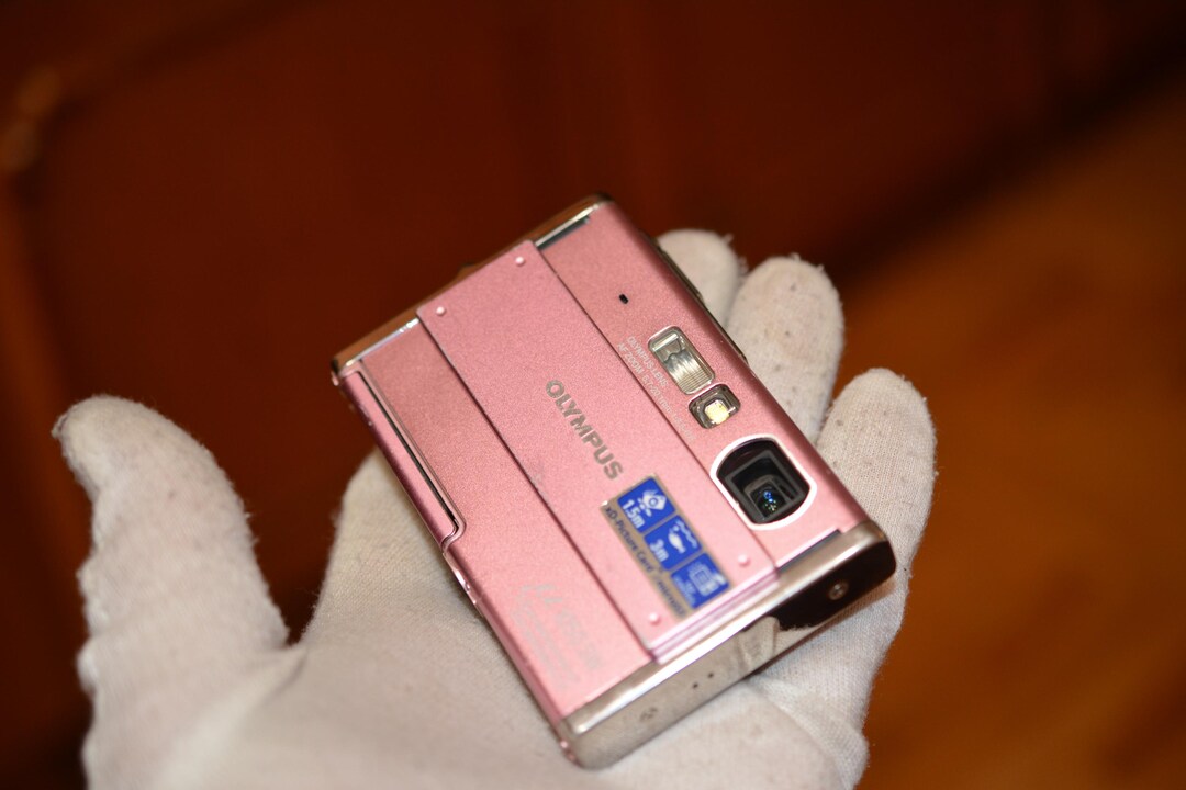 Olympus Mju 1050SW Pink 10.1 MP Compact Digital Camera JAPAN - Etsy
