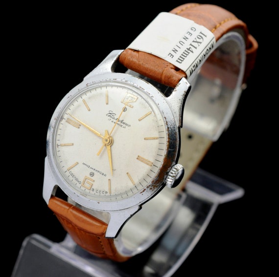 Vintage Soviet Wristwatch Raketa stolihnie 1 MChZ USS… - Gem