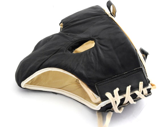 1970s Soviet vintage boxing helmet protective genuine… - Gem