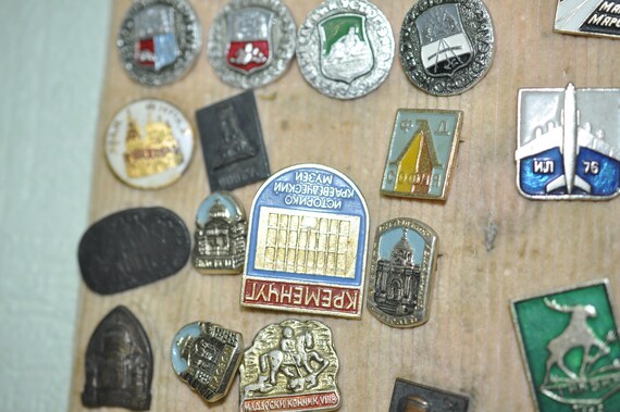 collection ussr soviet era vINTAGE ENAMEL PINS BADGES… - Gem