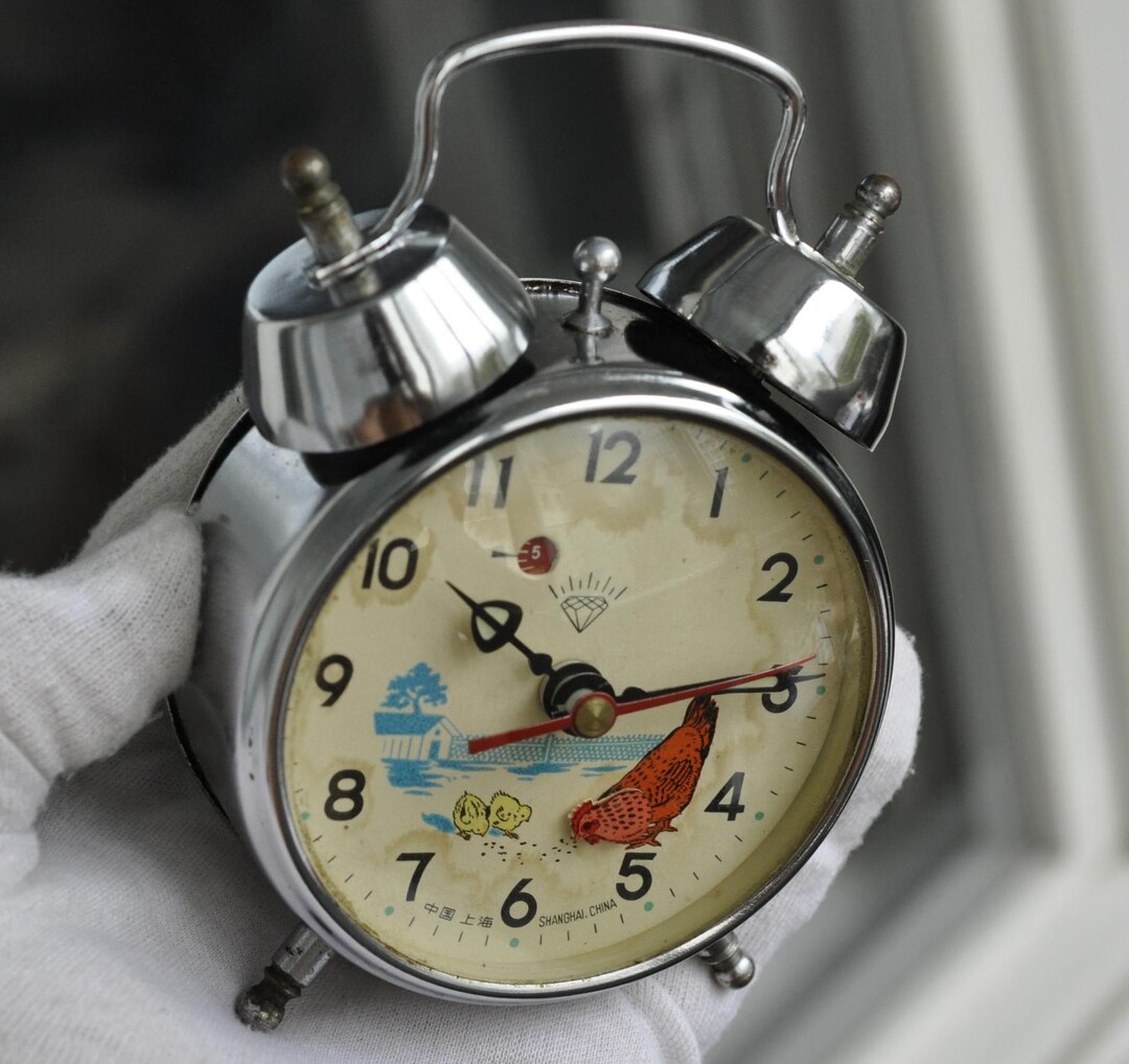 Vintage Metall Alarm Clock Pecking Chicken Old China 1960's - Etsy