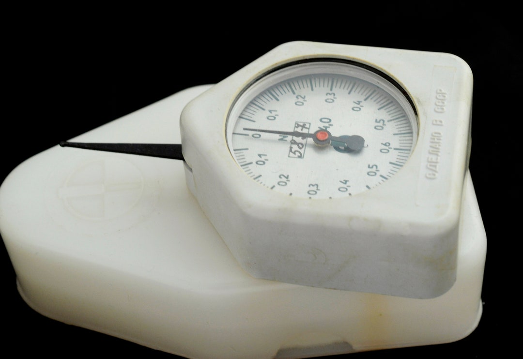 Soviet Vintage Mechanical Gram Meter Watch Type Gaugetension Force ...