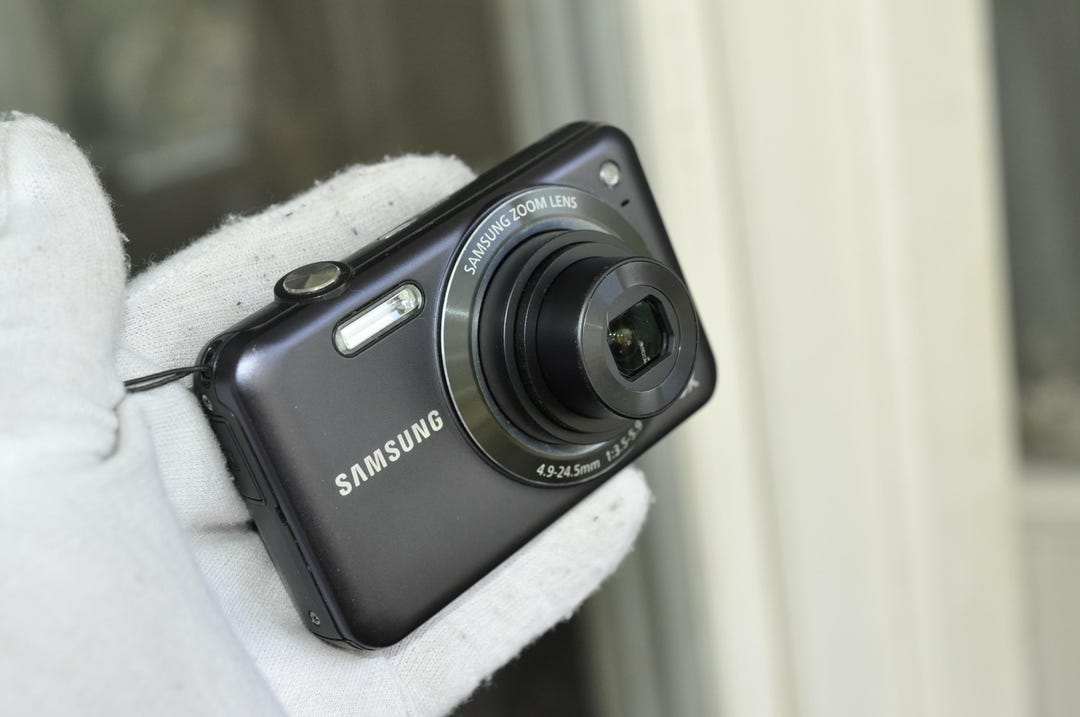 Samsung ES75 14.2 MP 5x Optical Zoom Digital Camera Working - Etsy