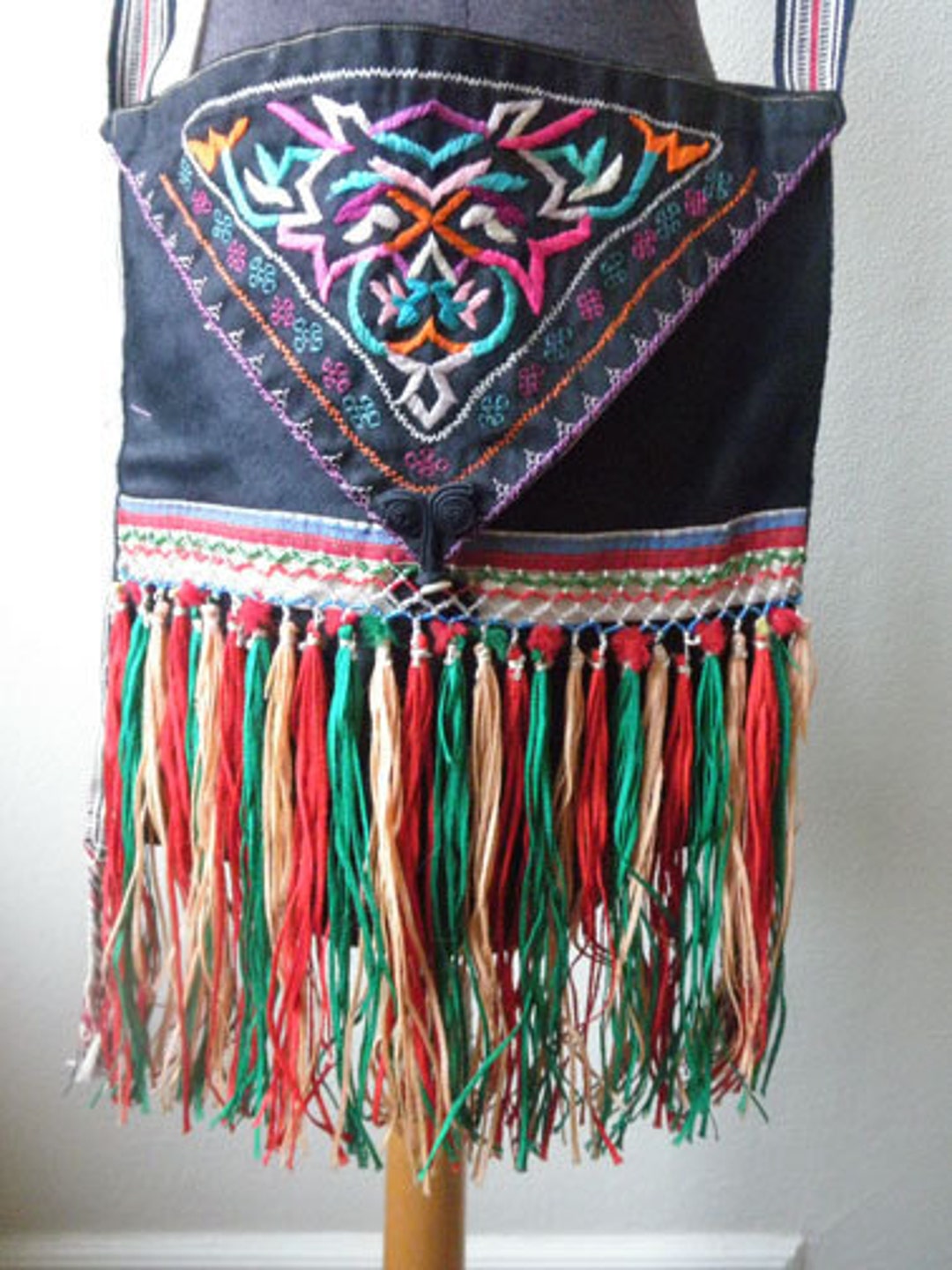 Antique Chinese Embroidered Beaded With Fringe Silk Tribal Shoulder Bag ...