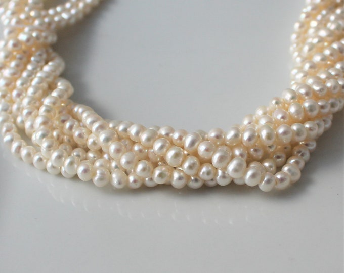 White Pearls Freshwater Pearls off Round Pearl Ivory Pearls Cream ...