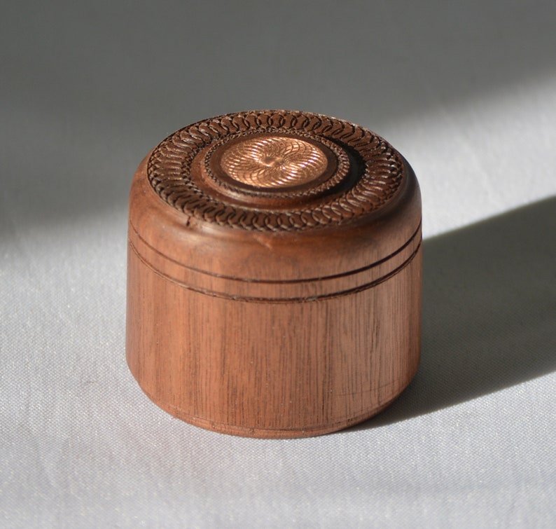 Walnut Ring Box - Etsy