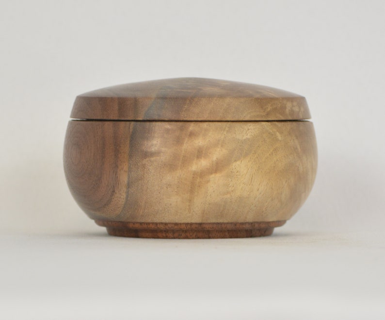 Threaded Lid Walnut Box - Etsy
