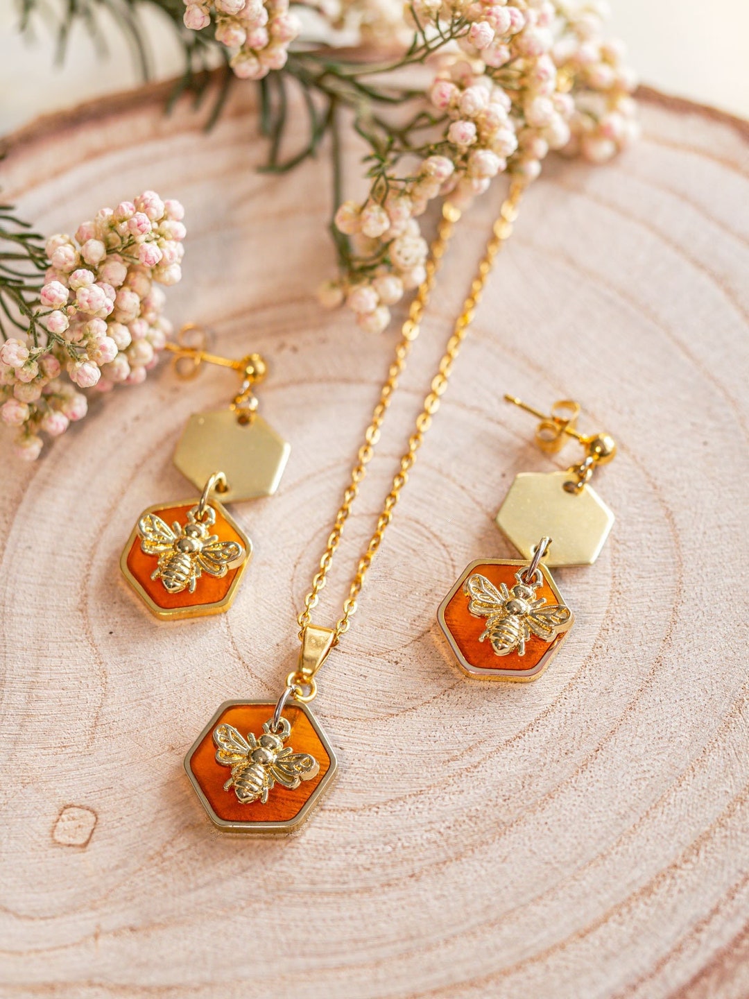 Honeycomb and Bee Jewelry Set,insect Jewelry, Hexagon Jewelry, Bee ...